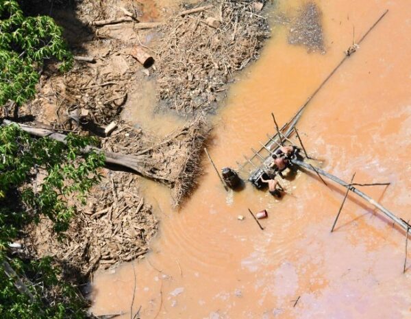 Le Suriname s'allie avec la Guyane française au sujet des extractions d ...